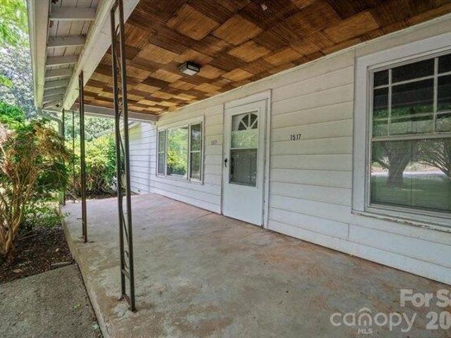 house with 2 bedroom, Newton NC DS103601256