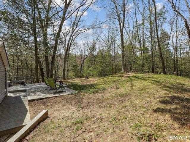 house with 2 bedroom, Newtown CT ES104193187