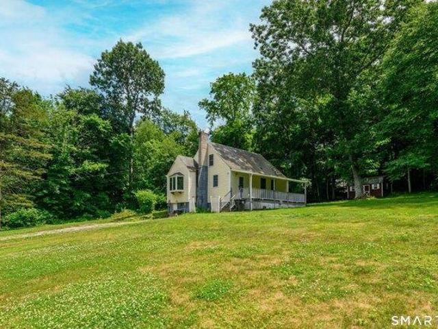 house with 2 bedroom, Newtown CT ES105142453