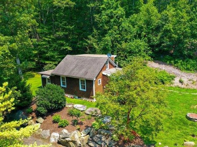 house with 2 bedroom, Newtown CT ES103188690