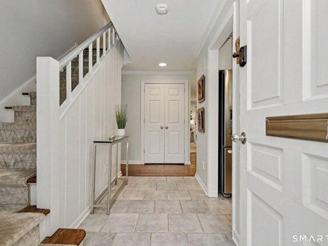 house with 2 bedroom, New Canaan CT ES104538970