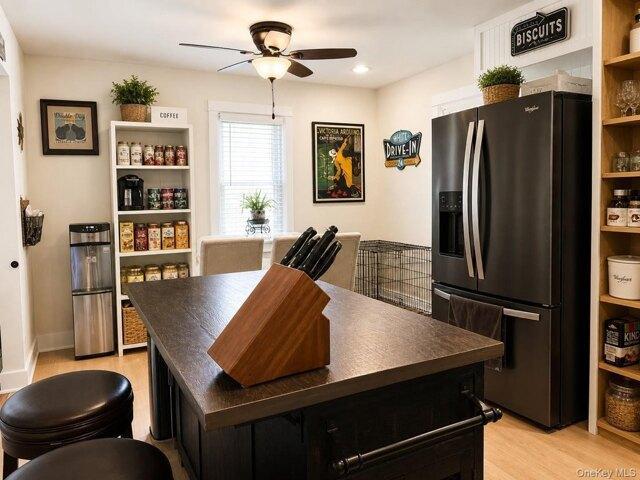 house with 2 bedroom, New City NY ES105191576