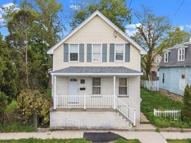 house with 2 bedroom, New Bedford MA DS102776426