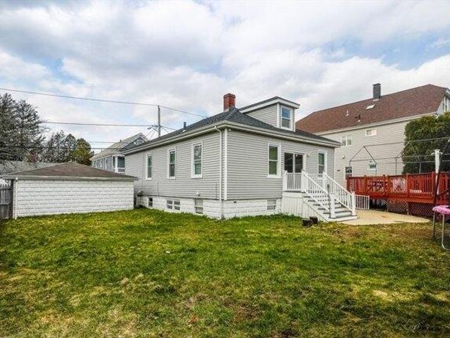house with 2 bedroom, New Bedford MA DS102726680