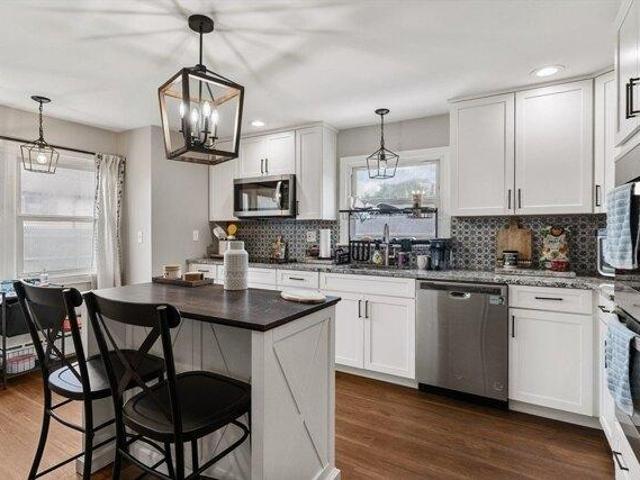 house with 2 bedroom, New Bedford MA DS103189550