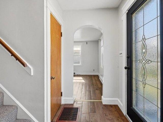 house with 2 bedroom, New Bedford MA DS103434762