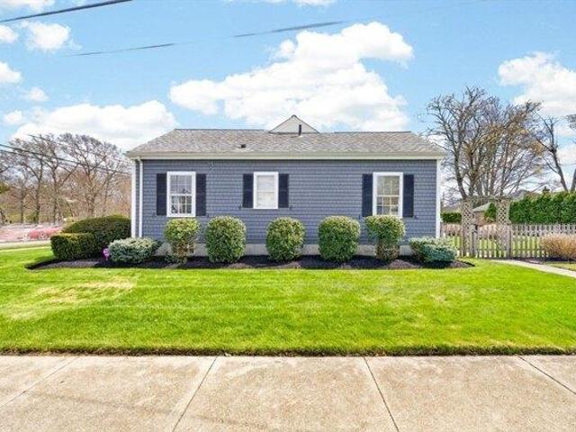 house with 2 bedroom, New Bedford MA ES102960166
