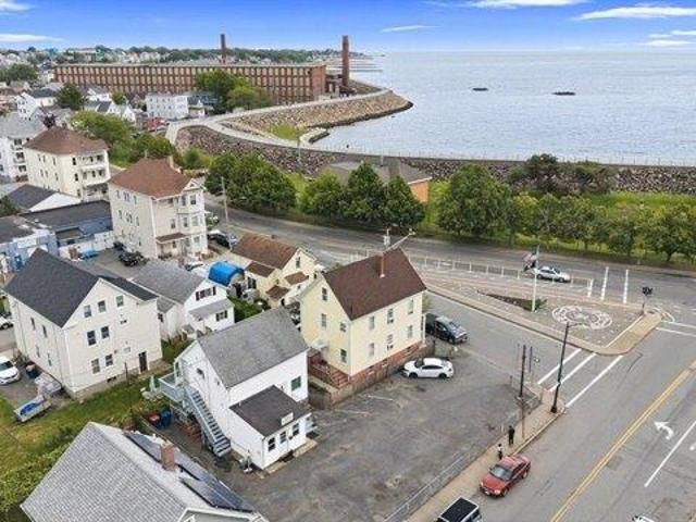 house with 2 bedroom, New Bedford MA ES103098863