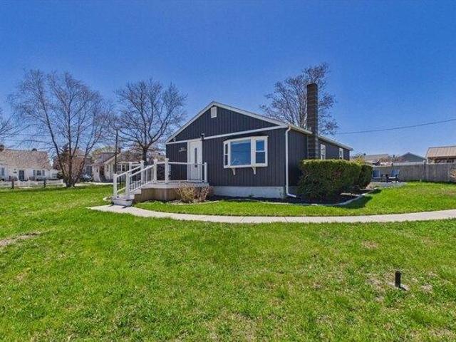 house with 2 bedroom, New Bedford MA ES104008694