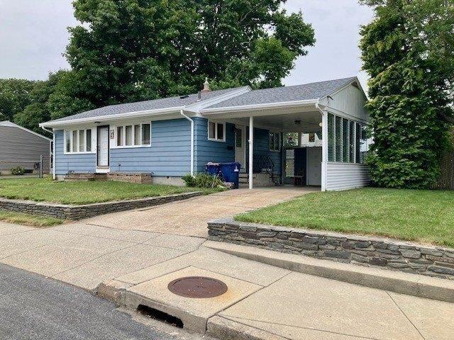 house with 2 bedroom, New Bedford MA ES104511293