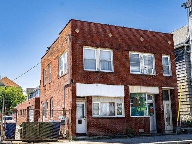 house with 2 bedroom, New Bedford MA ES104920578
