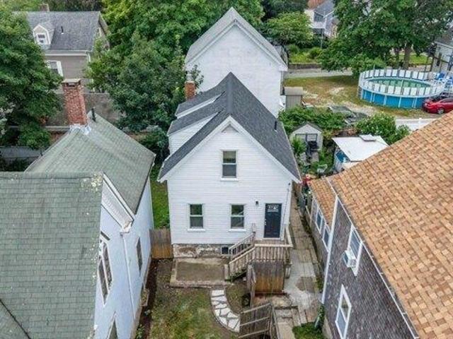 house with 2 bedroom, New Bedford MA ES105109317