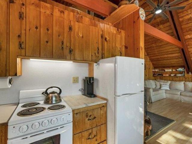 house with 2 bedroom, New Durham NH ES105158943