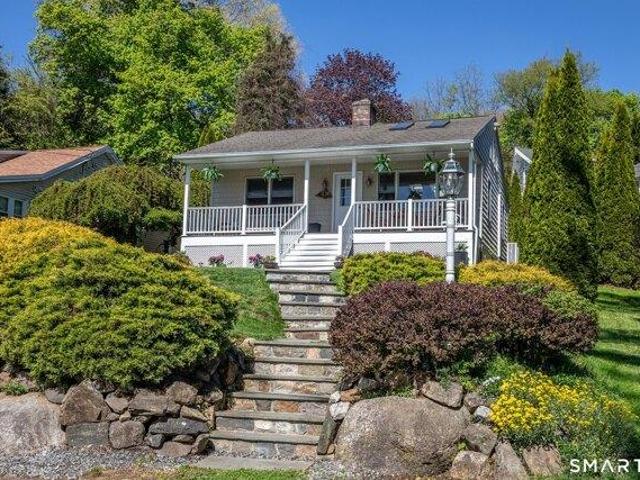 house with 2 bedroom, New Fairfield CT ES104606494