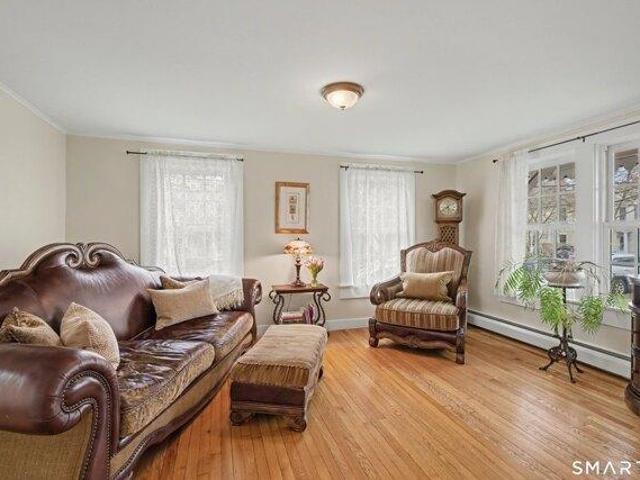 house with 2 bedroom, New Haven CT DLS102314785