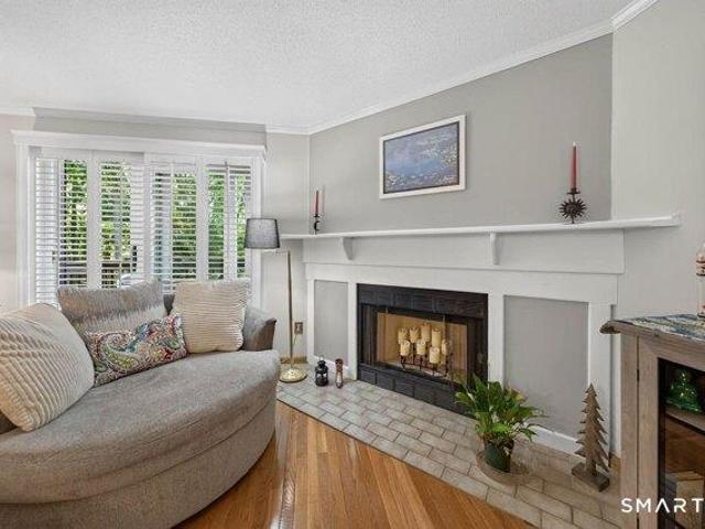 house with 2 bedroom, New Haven CT DS104116519
