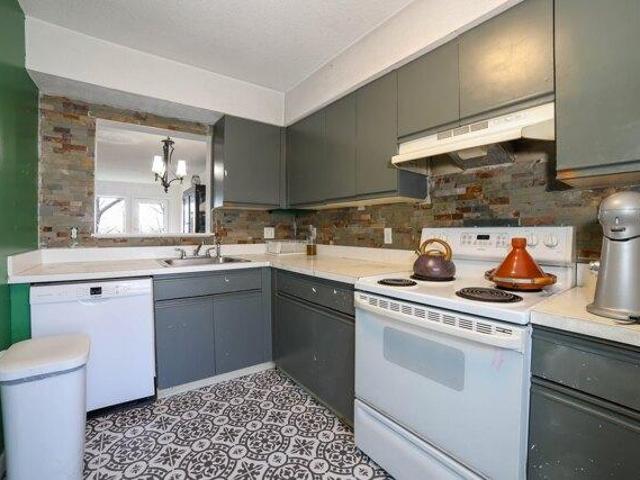 house with 2 bedroom, New Haven CT ES102824894