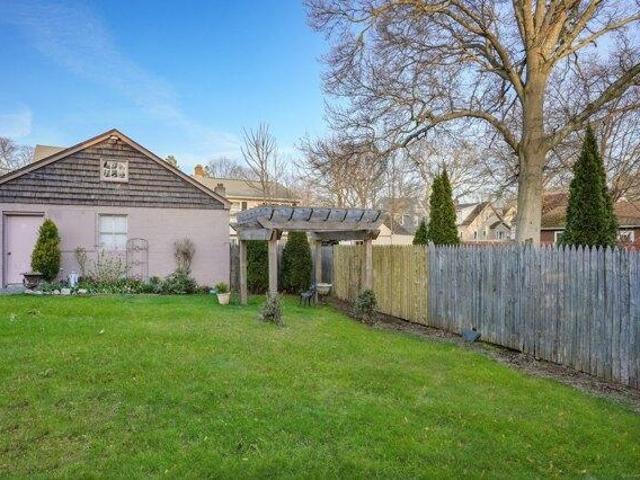 house with 2 bedroom, New Haven CT ES104810240