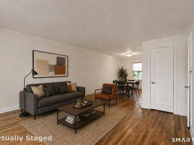 house with 2 bedroom, New Haven CT ES105651250
