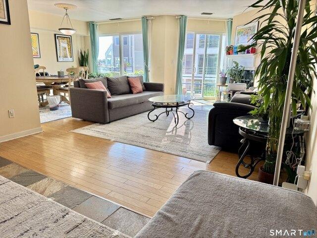 house with 2 bedroom, New Haven CT ES105279684