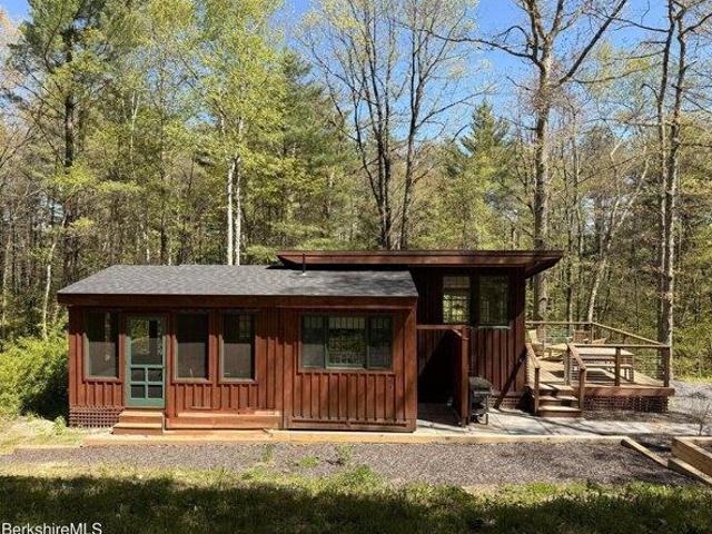 house with 2 bedroom, New Marlborough MA DS102412310