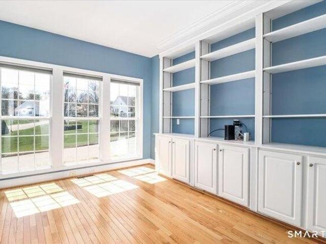 house with 2 bedroom, New Milford CT DLS102825071