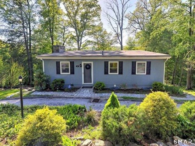 house with 2 bedroom, New Milford CT ES102824759