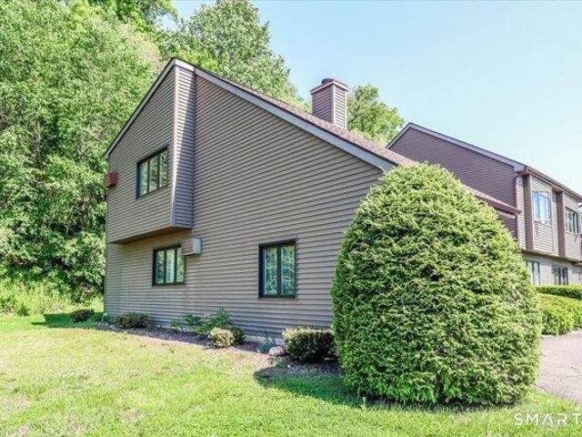 house with 2 bedroom, New Milford CT ES104512915