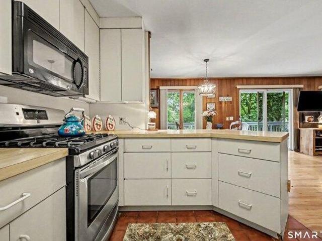 house with 2 bedroom, New Milford CT ES105160227