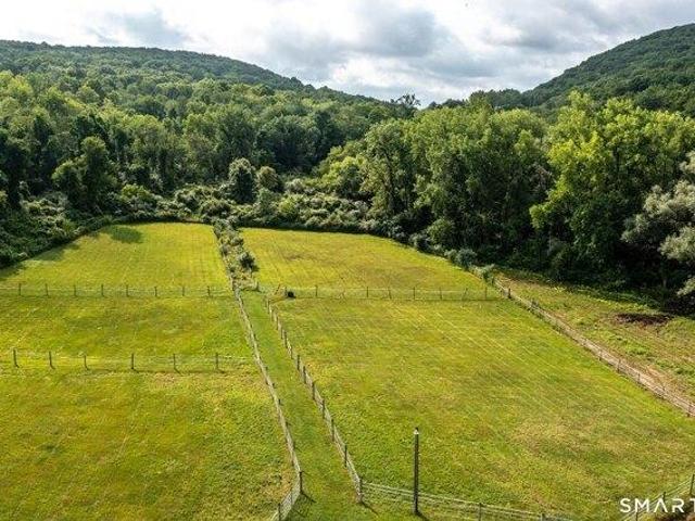 house with 2 bedroom, New Milford CT ES105174404