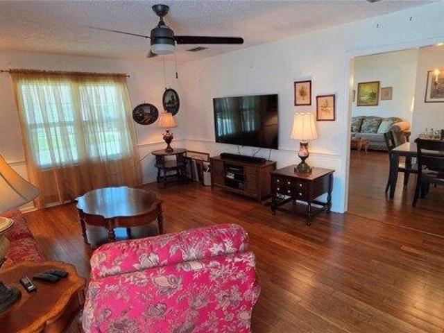 house with 2 bedroom, New Smyrna Beach FL ES104899414