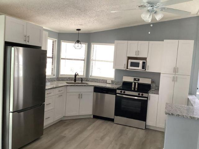 house with 2 bedroom, New Port Richey FL ES100973239