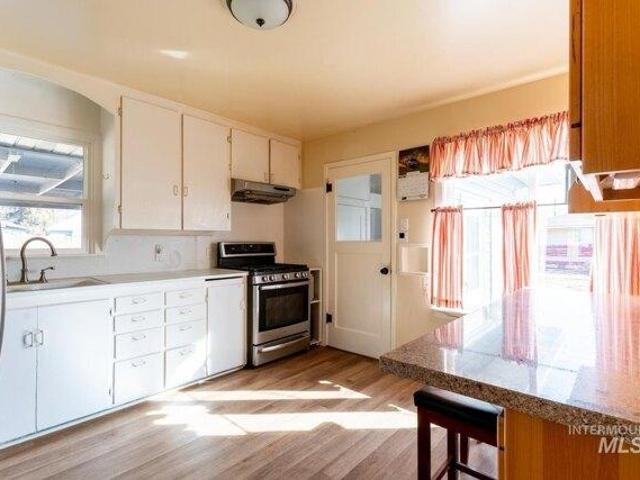 house with 2 bedroom, New Plymouth ID DS88454692