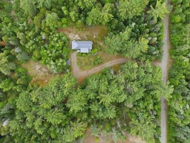 house with 2 bedroom, New Vineyard ME ES104807614