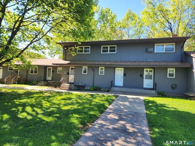 house with 2 bedroom, Newington CT DS102280578