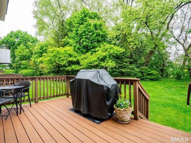 house with 2 bedroom, Newington CT DS103073525