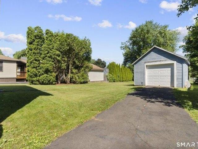 house with 2 bedroom, Newington CT DS104151157
