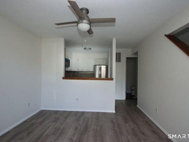 house with 2 bedroom, Newington CT ES105143036