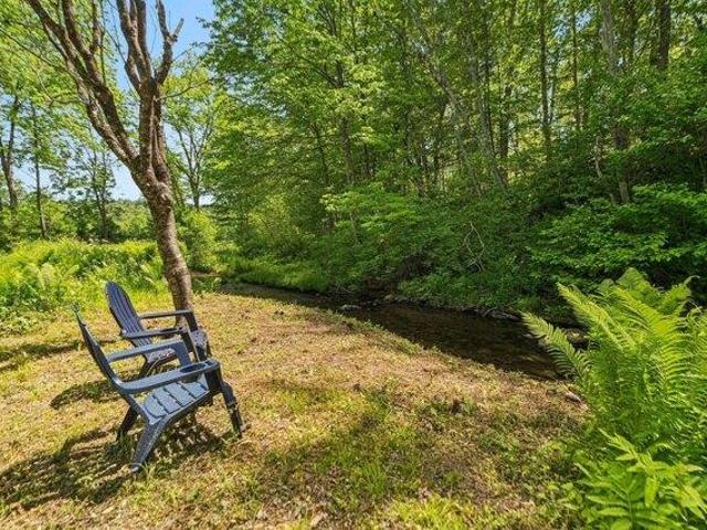 house with 2 bedroom, Newport NH ES104329676