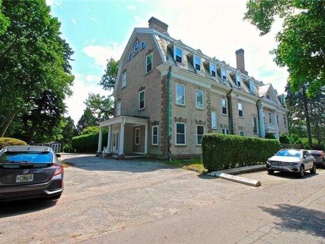 house with 2 bedroom, Newport RI DS102959702