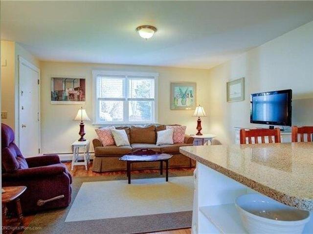house with 2 bedroom, Newport RI ES104513151