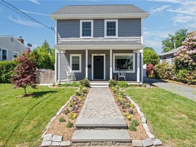 house with 2 bedroom, Newport RI ES103250090