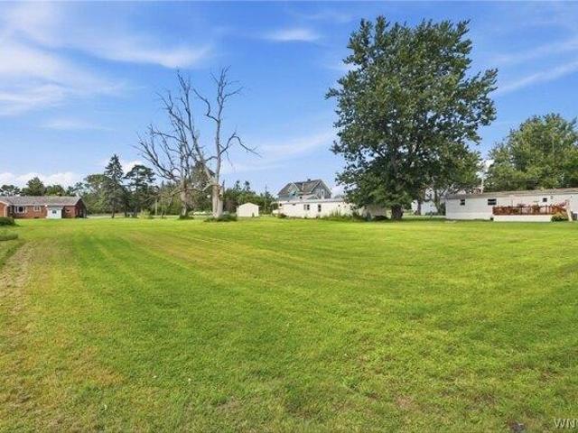 house with 2 bedroom, North Tonawanda NY ES105290388