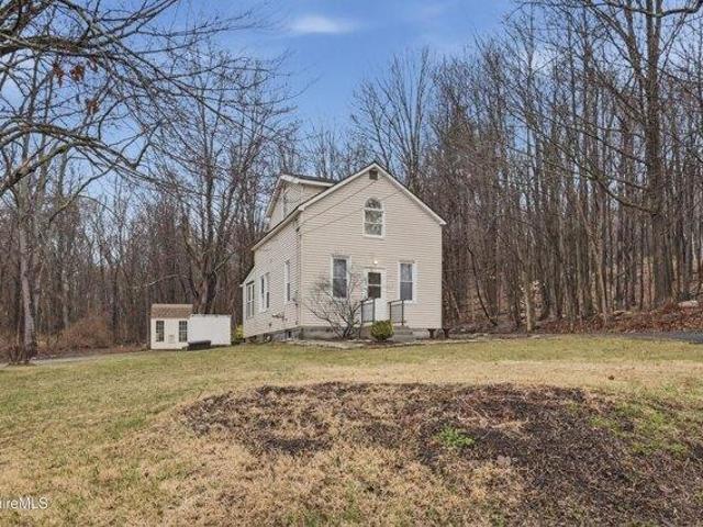 house with 2 bedroom, North Adams MA DS102343079