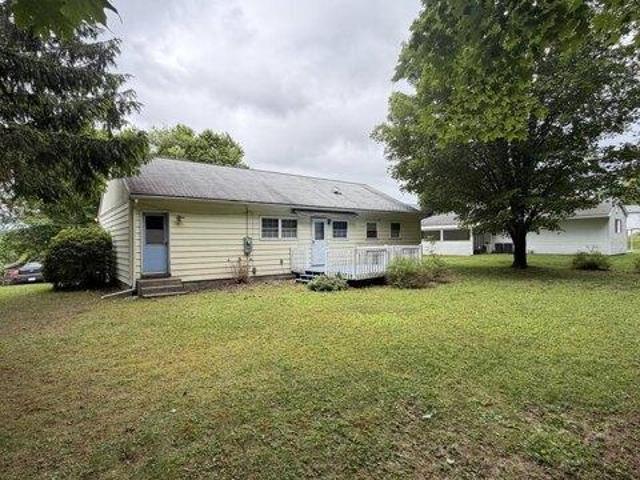 house with 2 bedroom, North Adams MA ES103929306