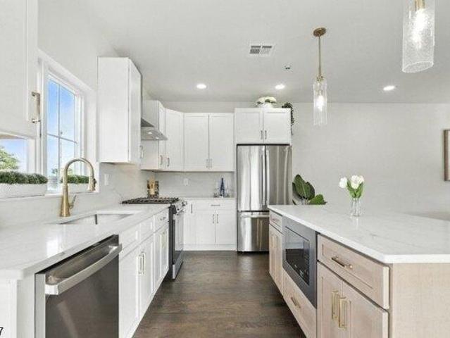 house with 2 bedroom, North Arlington NJ ES105256581
