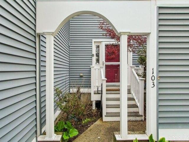 house with 2 bedroom, North Branford CT ES104233961