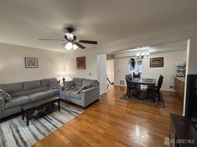 house with 2 bedroom, North Brunswick NJ ES105207759