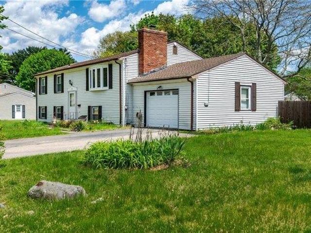 house with 2 bedroom, North Kingstown RI DLS102709184