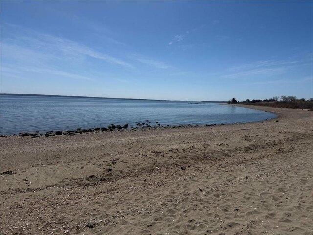 house with 2 bedroom, North Kingstown RI DS102445964